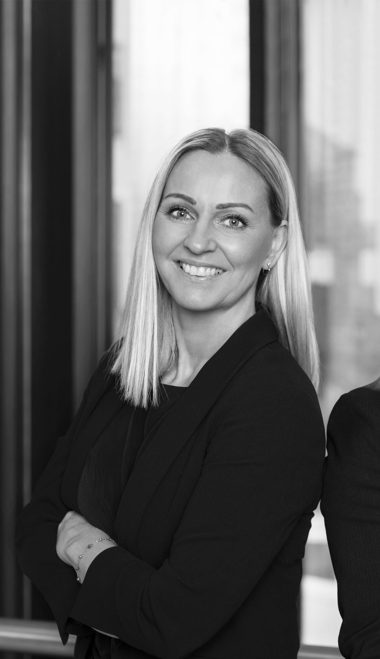 Hils på Tone i Azets People